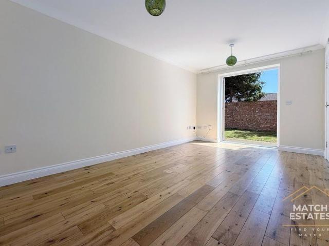 3 bedroom detached house to rent