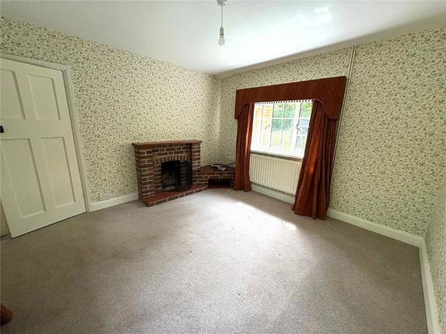 3 bedroom detached house to rent