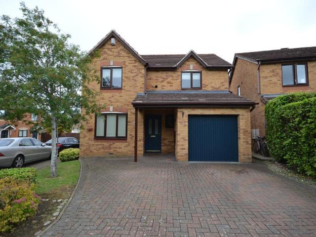 3 bedroom detached house to rent