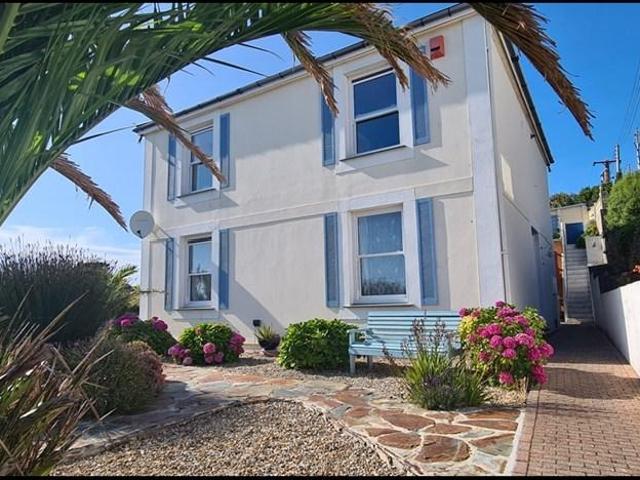 3 bedroom detached house to rent
