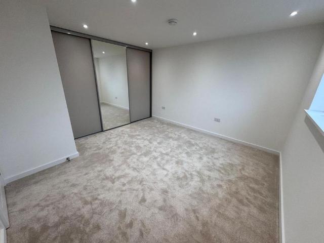 3 bedroom detached house to rent