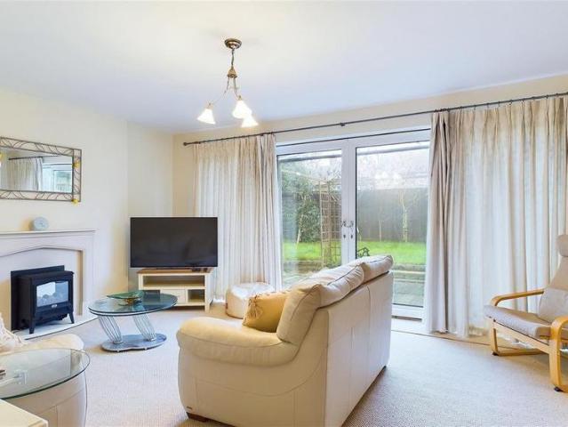 3 bedroom detached house to rent