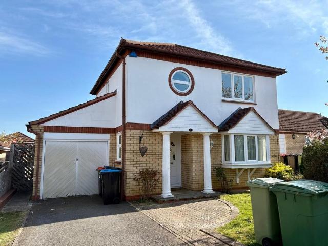 3 bedroom detached house to rent