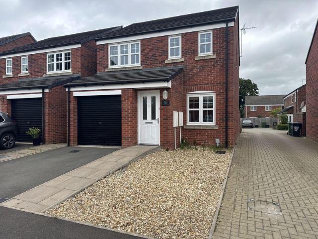 3 bedroom detached house to rent