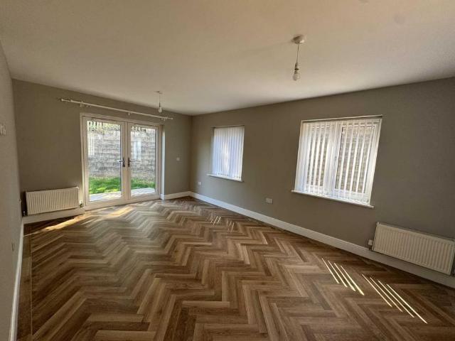3 bedroom detached house to rent
