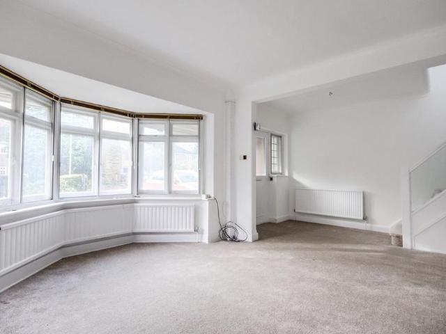 3 bedroom detached house to rent