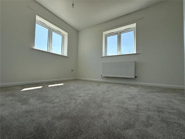 3 bedroom detached house to rent