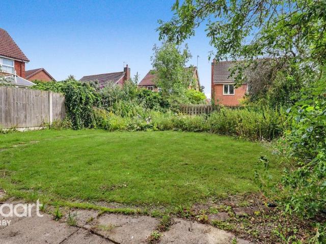 3 bedroom detached house to rent
