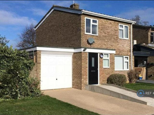 3 bedroom detached house to rent