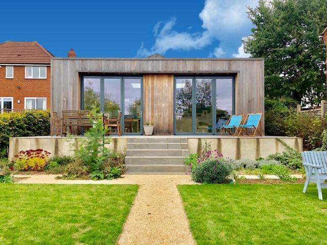 3 bedroom detached house to rent