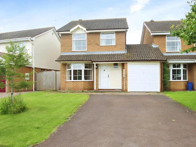 3 bedroom detached house to rent