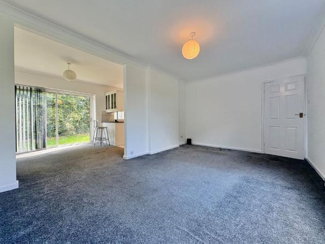 3 bedroom detached house to rent