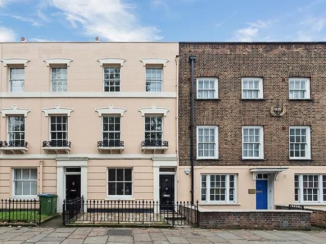 3 bedroom detached house to rent