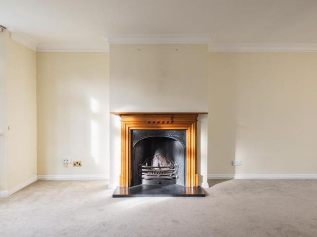 3 bedroom detached house to rent