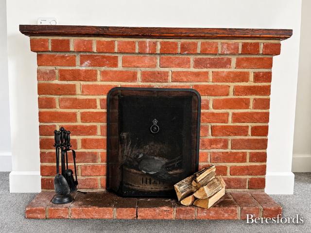 3 bedroom detached house to rent