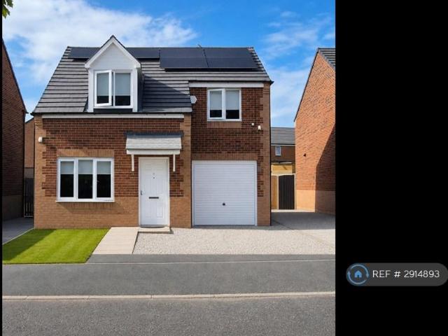 3 bedroom detached house to rent