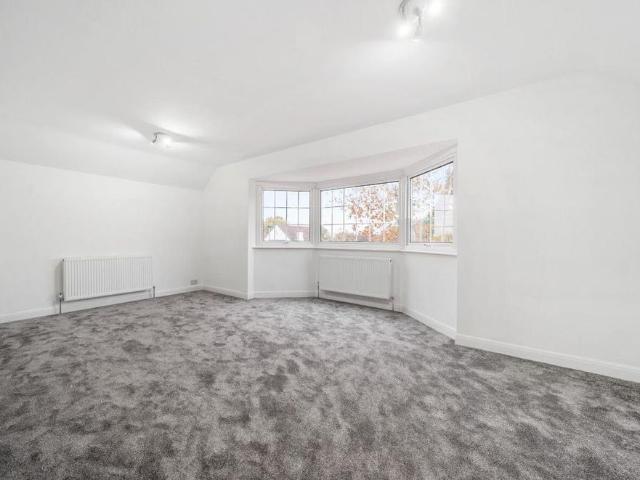 3 bedroom detached house to rent