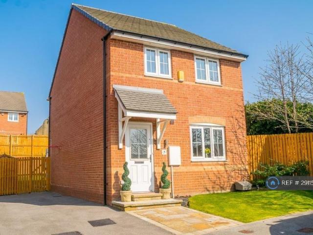 3 bedroom detached house to rent