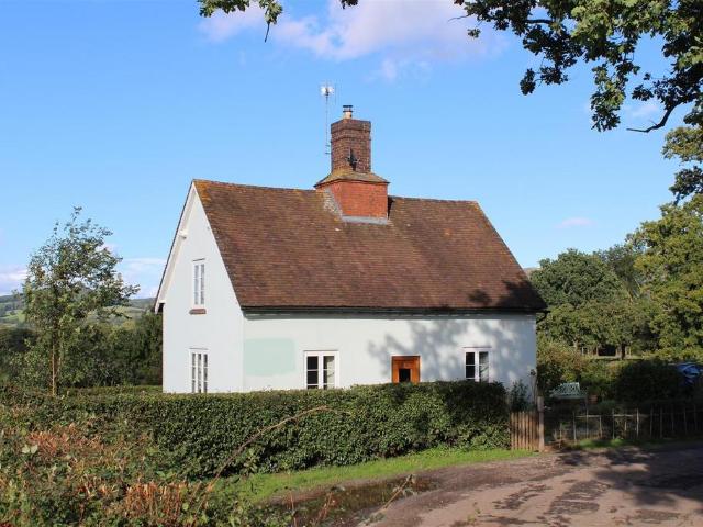 3 bedroom detached house to rent