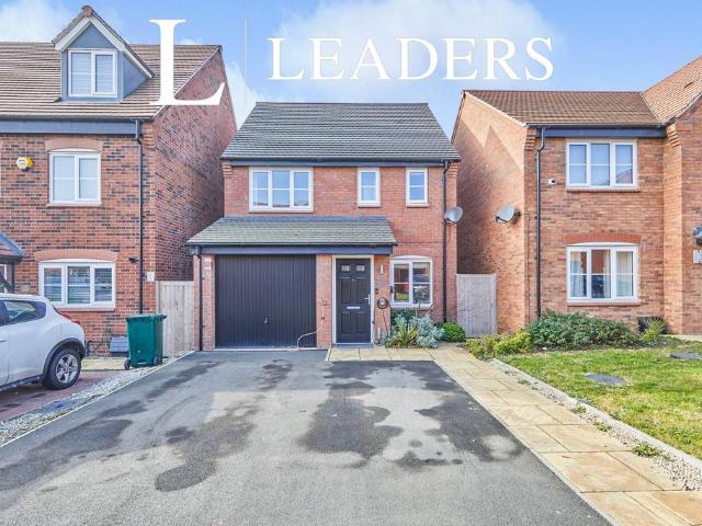 3 bedroom detached house to rent