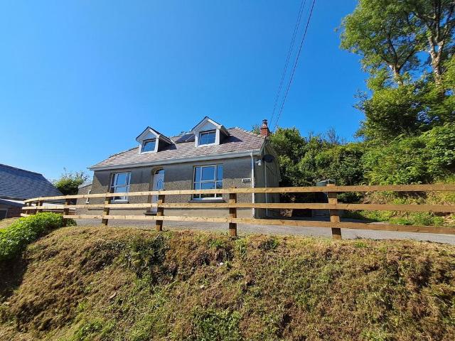 3 bedroom detached house to rent