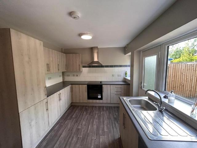 3 bedroom detached house to rent