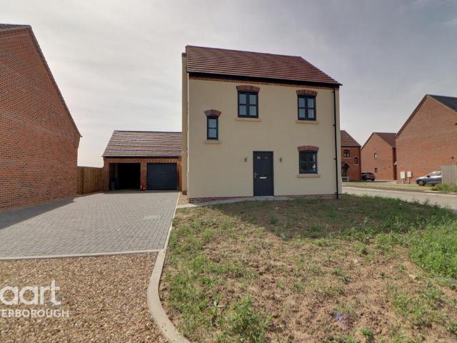 3 bedroom detached house to rent