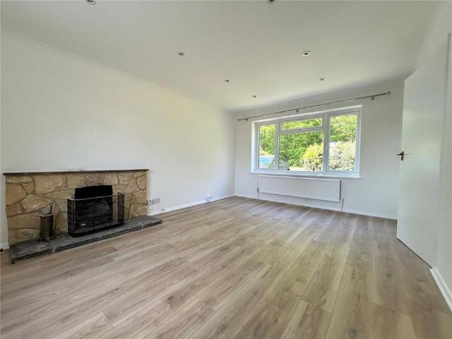 3 bedroom detached house to rent