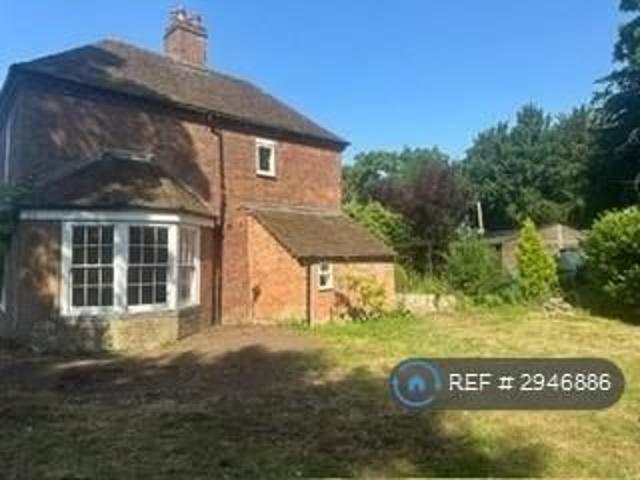 3 bedroom detached house to rent