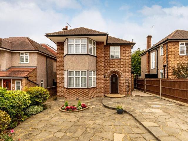 3 bedroom detached house to rent