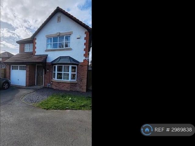 3 bedroom detached house to rent