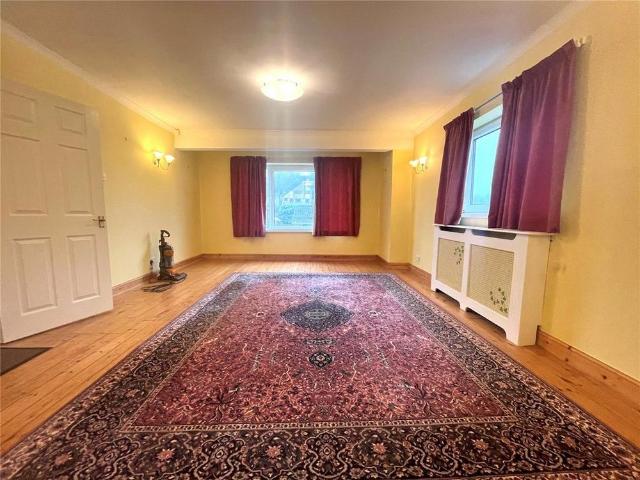 3 bedroom detached house to rent