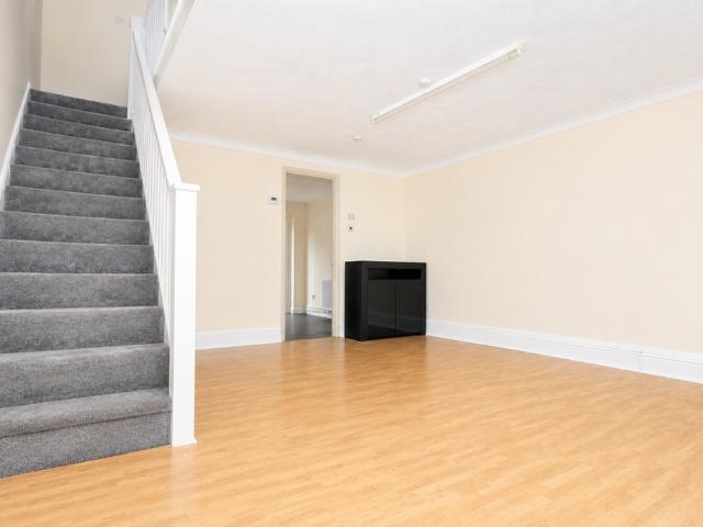 3 bedroom detached house to rent