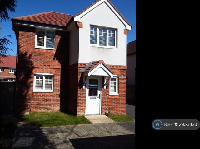 3 bedroom detached house to rent