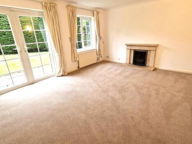 3 bedroom detached house to rent