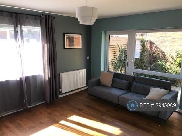 3 bedroom detached house to rent