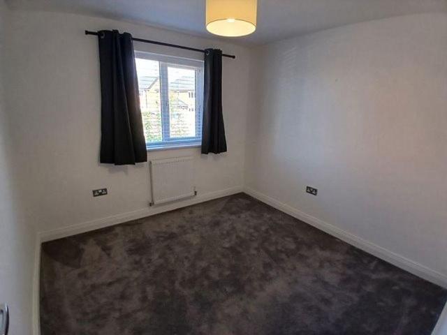 3 bedroom detached house to rent