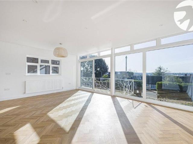 3 bedroom detached house to rent