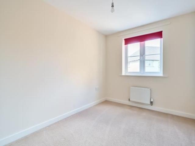 3 bedroom detached house to rent