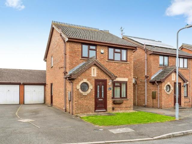 3 bedroom detached house to rent