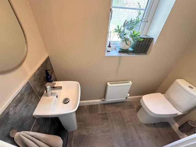 3 bedroom detached house to rent