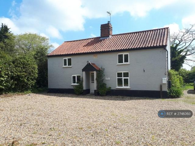 3 bedroom detached house to rent