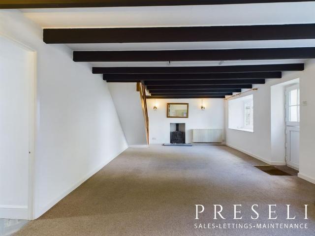 3 bedroom detached house to rent