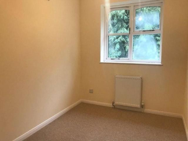 3 bedroom detached house to rent
