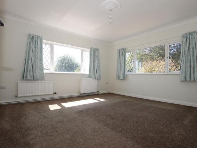 3 bedroom detached house to rent