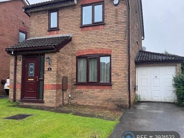 3 bedroom detached house to rent
