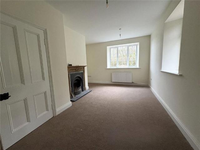 3 bedroom detached house to rent