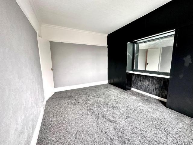3 bedroom detached house to rent