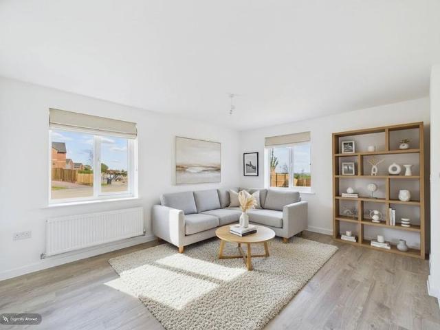 3 bedroom detached house to rent