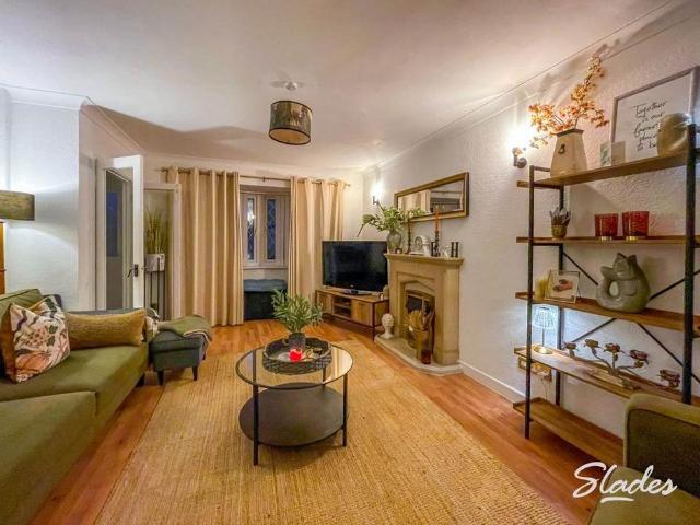 3 bedroom detached house to rent